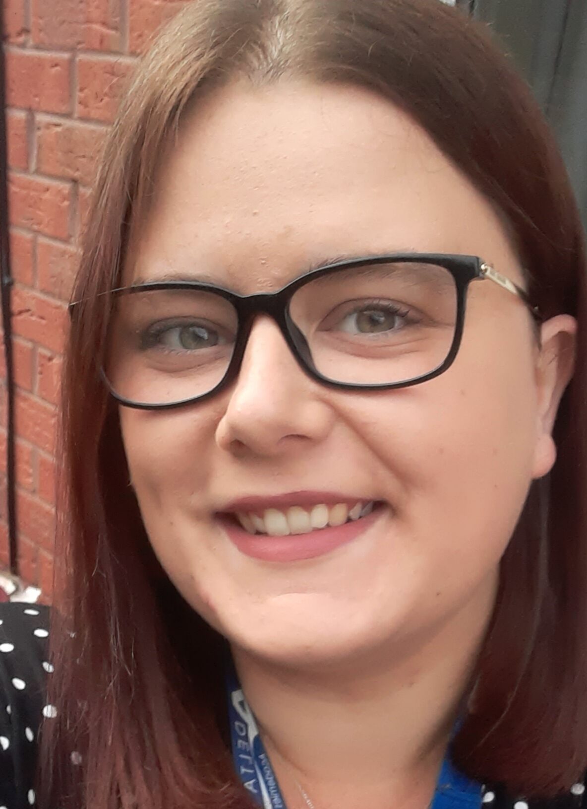 Cara Fisher's Instagram, Twitter & Facebook on IDCrawl